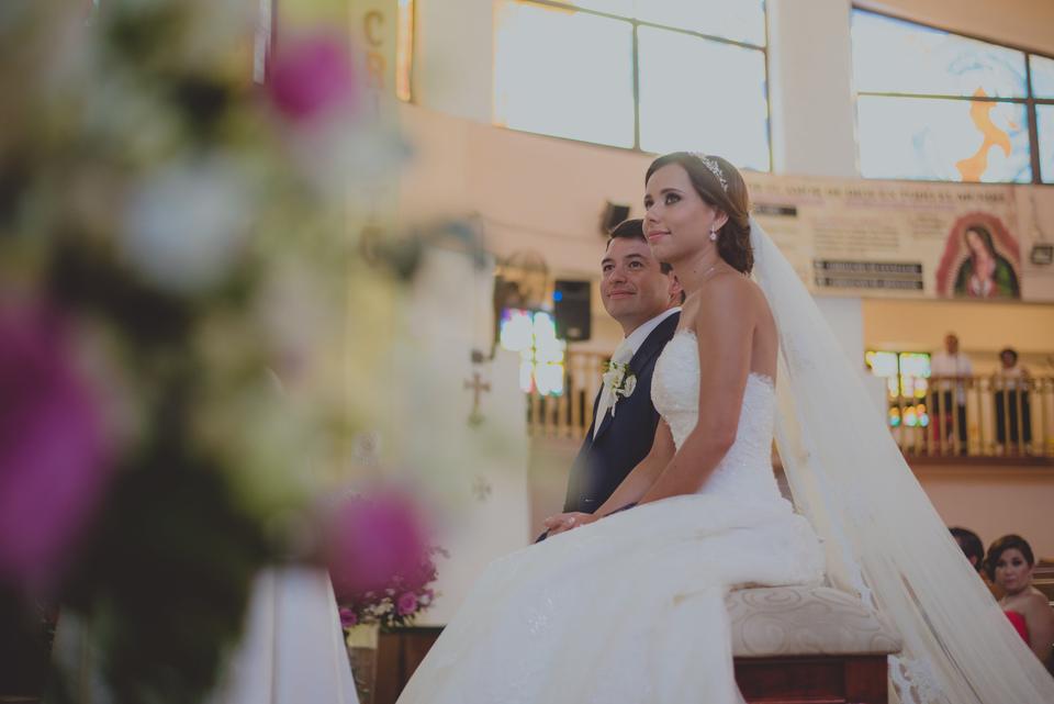 8 textos para la segunda lectura de una boda católica - bodas.com.mx