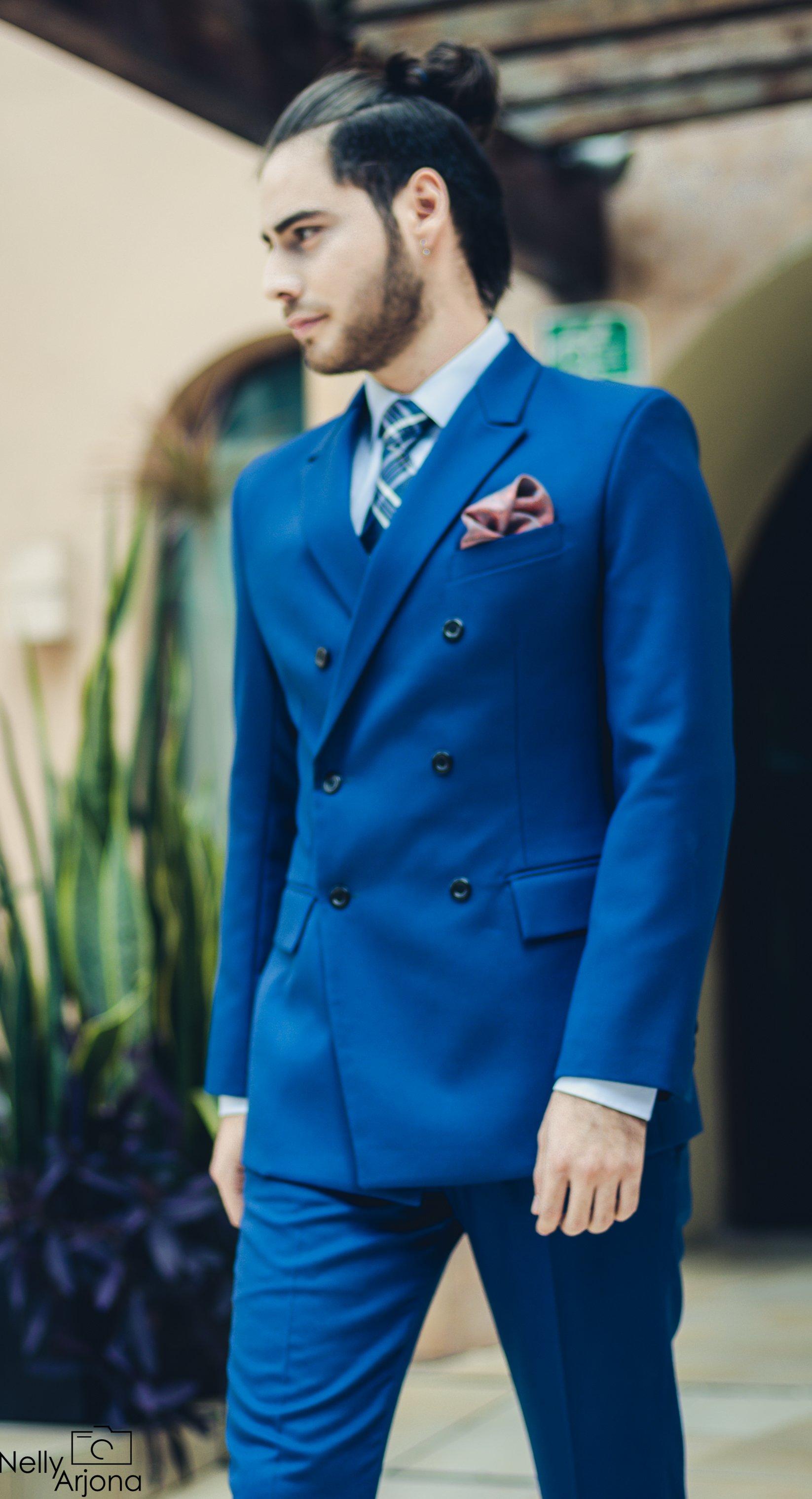35 trajes de novio azules - bodas.com.mx