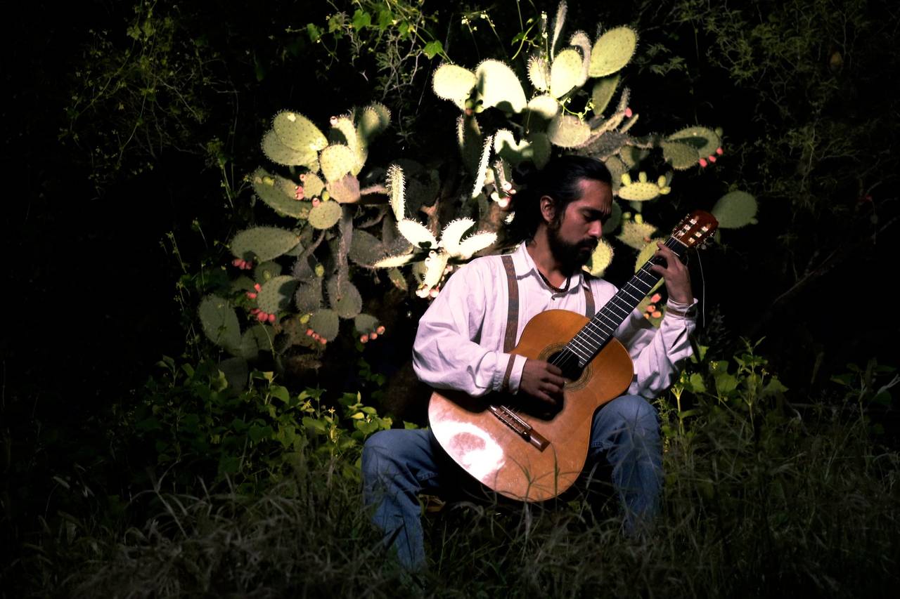 Miguel Ángel Omaña - Consulta disponibilidad y precios