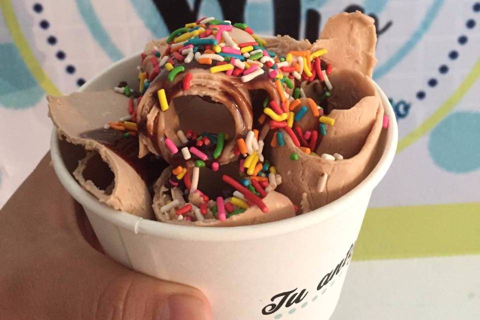 Helado Mío - Consulta disponibilidad y precios